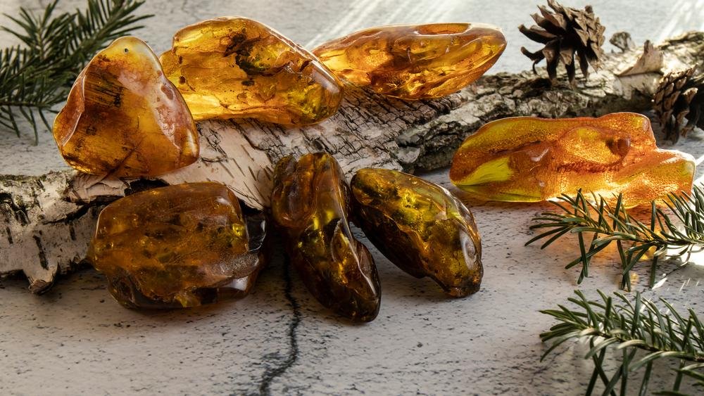 Crystal Amber Fragrance Oil – Bergamot, Amber & Musk Elegance | Axure ...